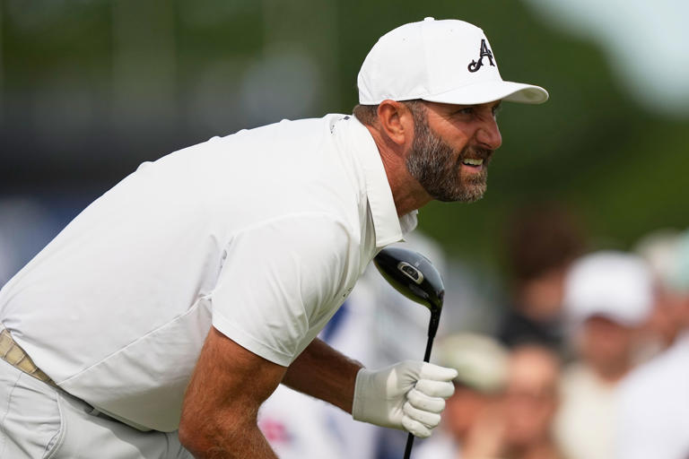 Dustin Johnson goes from 1 shot behind to scrambling to make the US ...