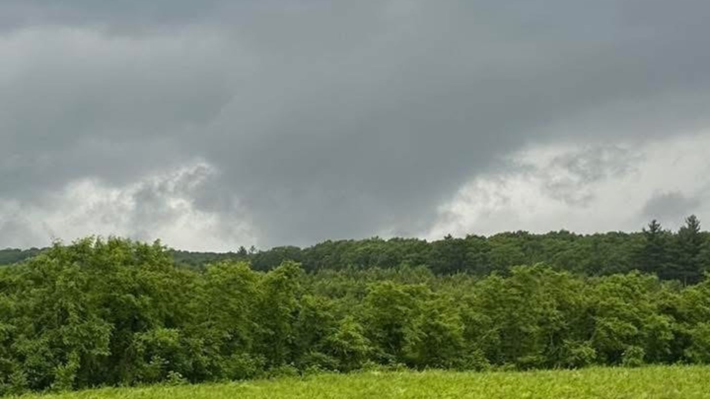 Dos tornados tocaron tierra en Vermont, confirma el NWS