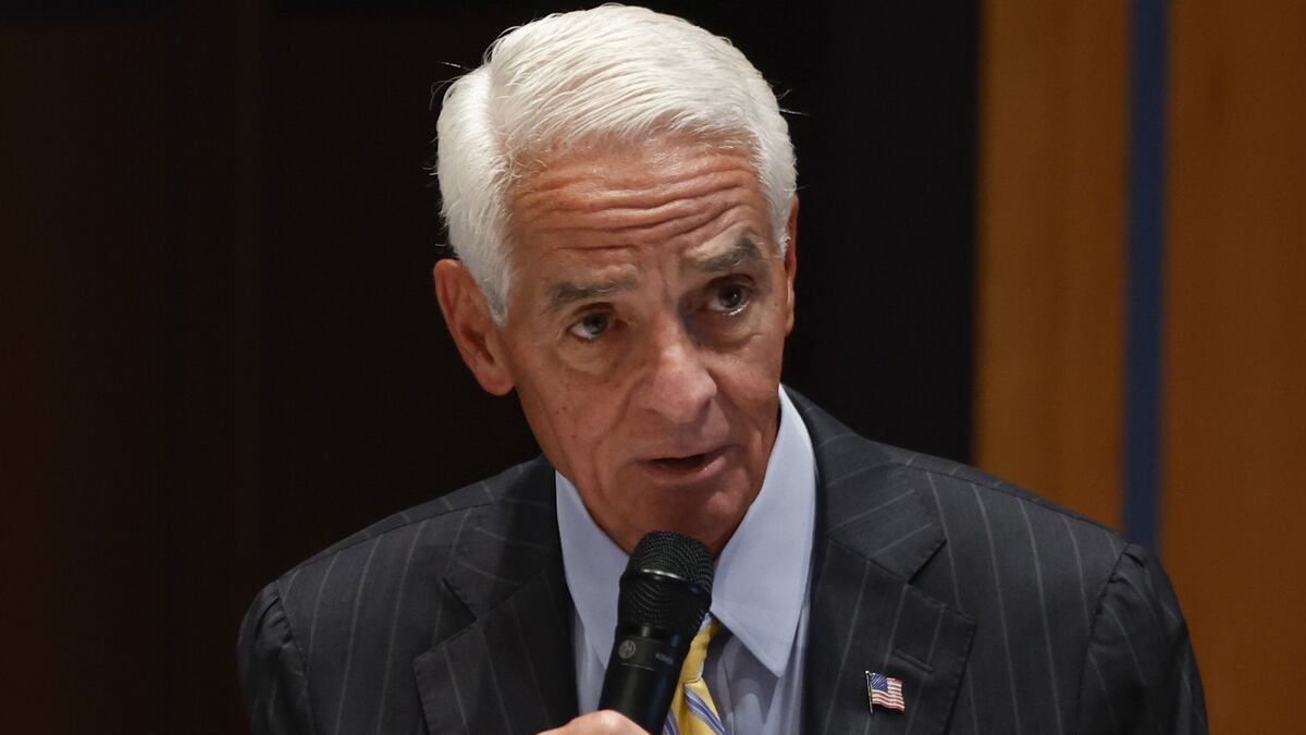 PAC linked to ex-Republican Welch attacks Crist’s conservative past