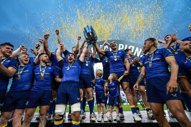 'They've been legends' - Doris shares trophy lift with Lowe and McGrath