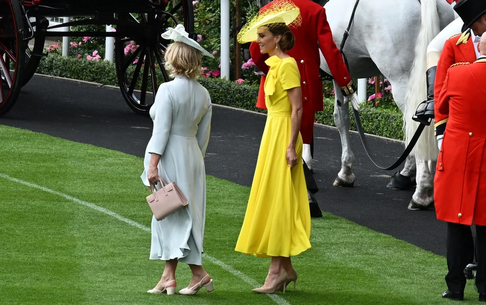 Princess Kate’s bold yellow Ascot look signals trend shift