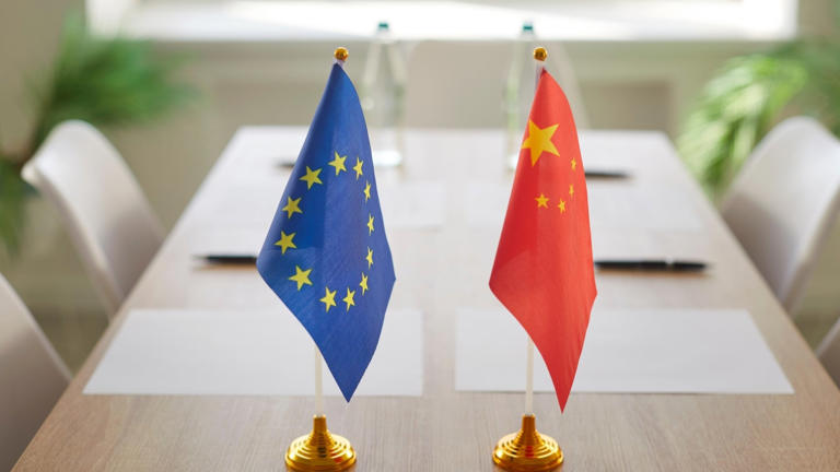 EU leaders scrutinise China trade gap as deficit hits $1.15bn daily ...