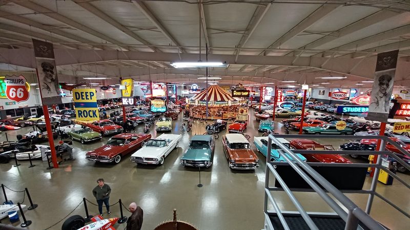 This hidden Indiana car collection holds rarest million-dollar vintage ...