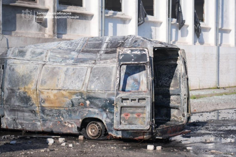 Russia strikes Ukraine's Zaporizhzhia: Damage to logistics operator ...