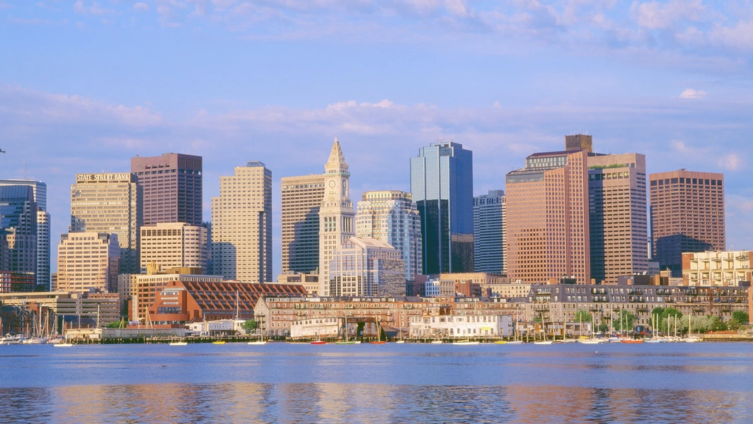 12 highest-earning US states in 2026
