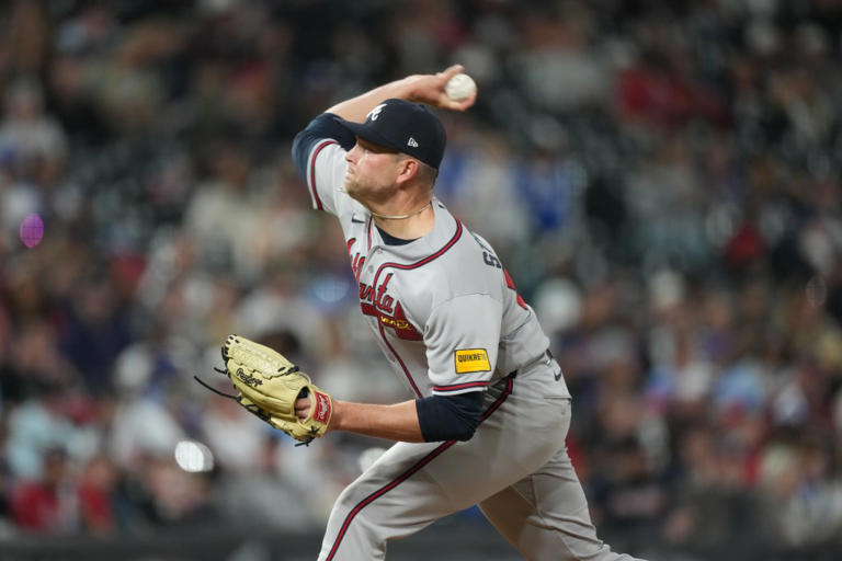 Braves acquire former No. 2 pick Joey Bart in trade with Pirates
