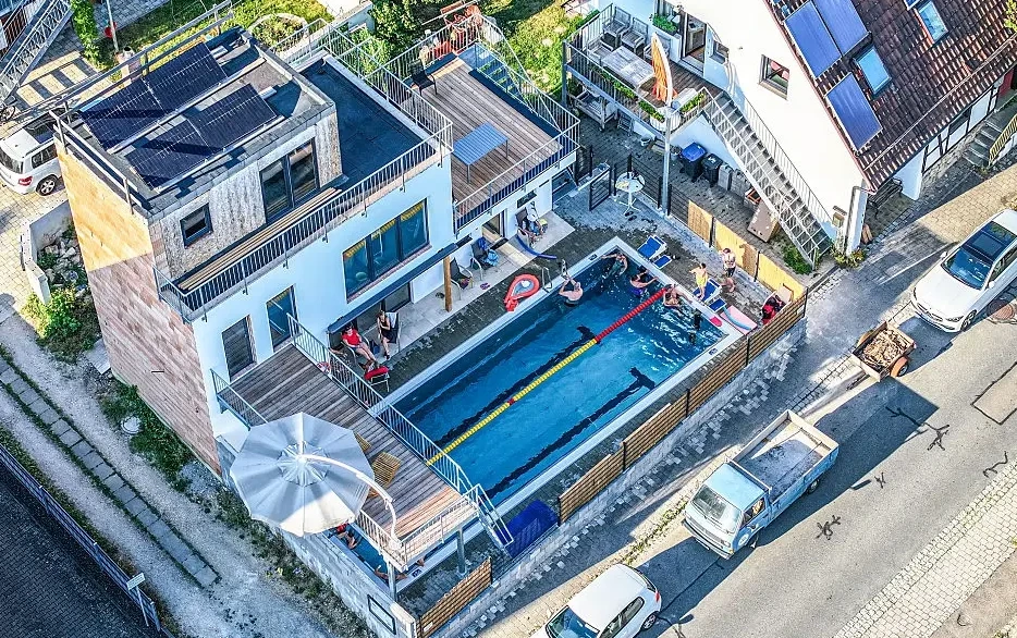 Plunge pools emerge as compact luxury trend for 2026