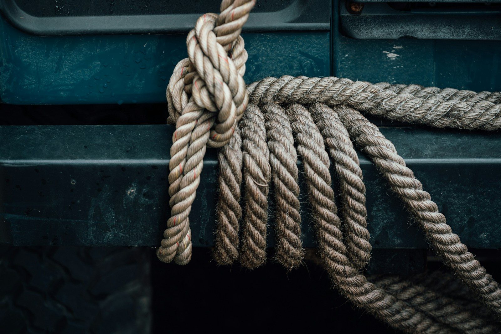 Rope skills that turn everyday struggles into a genius hack for simple ...