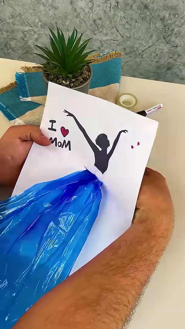 DIY art gift for mom #creative #momkids #giftcraft