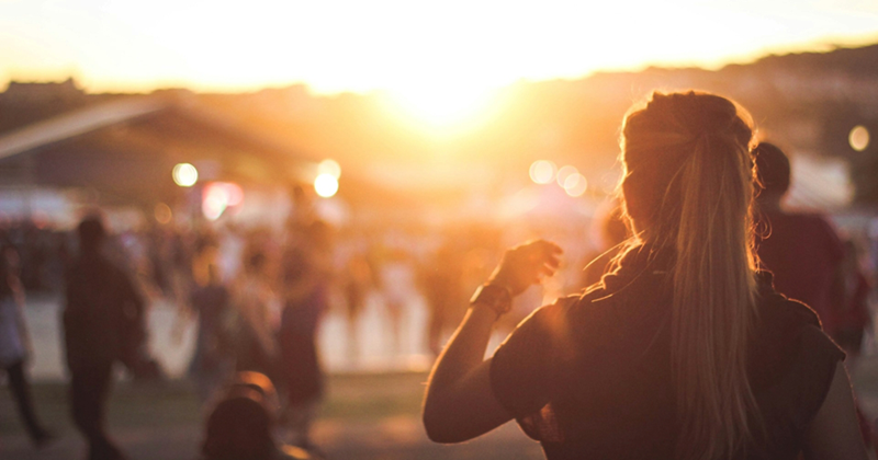 Date is 90 minutes late to attend concert, gets annoyed when woman goes ...