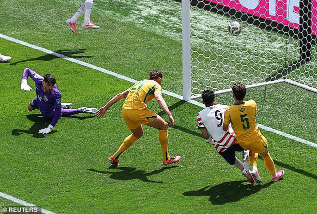 Dominant USA breeze past Australia to seal World Cup knockout spot as ...