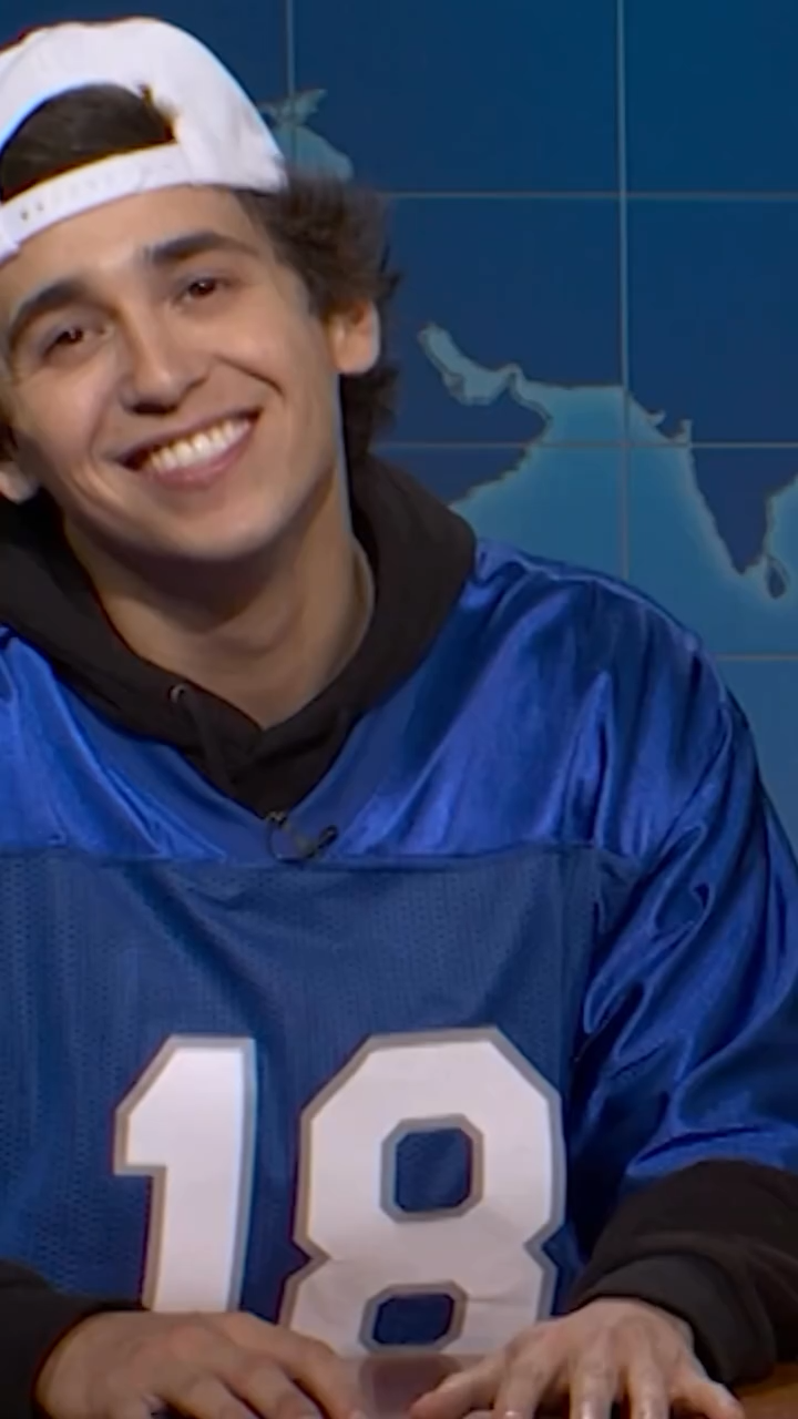Marcello Hernández steals the moment with unexpected reveal on SNL