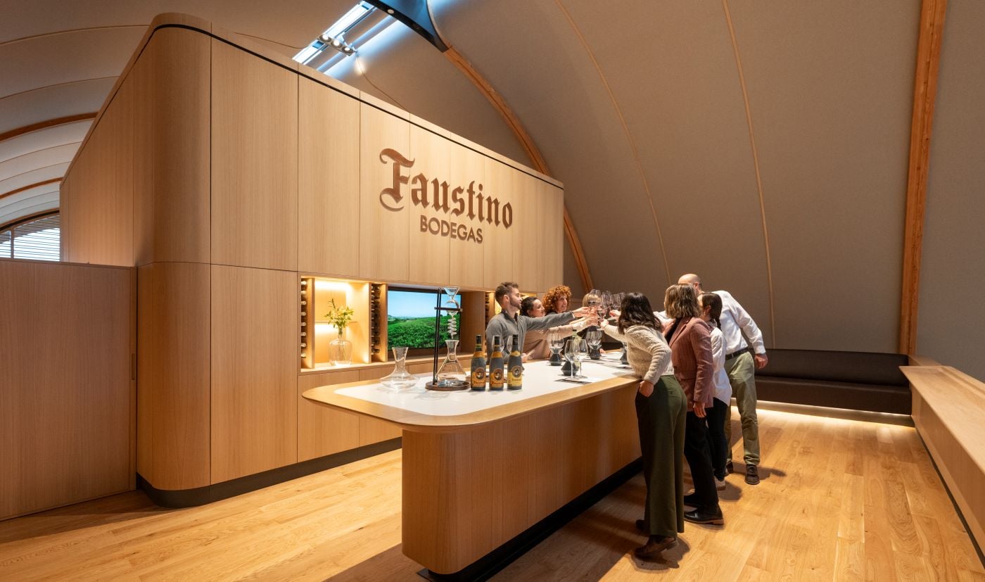 Bodegas Faustino, donde Rioja se abre al mundo