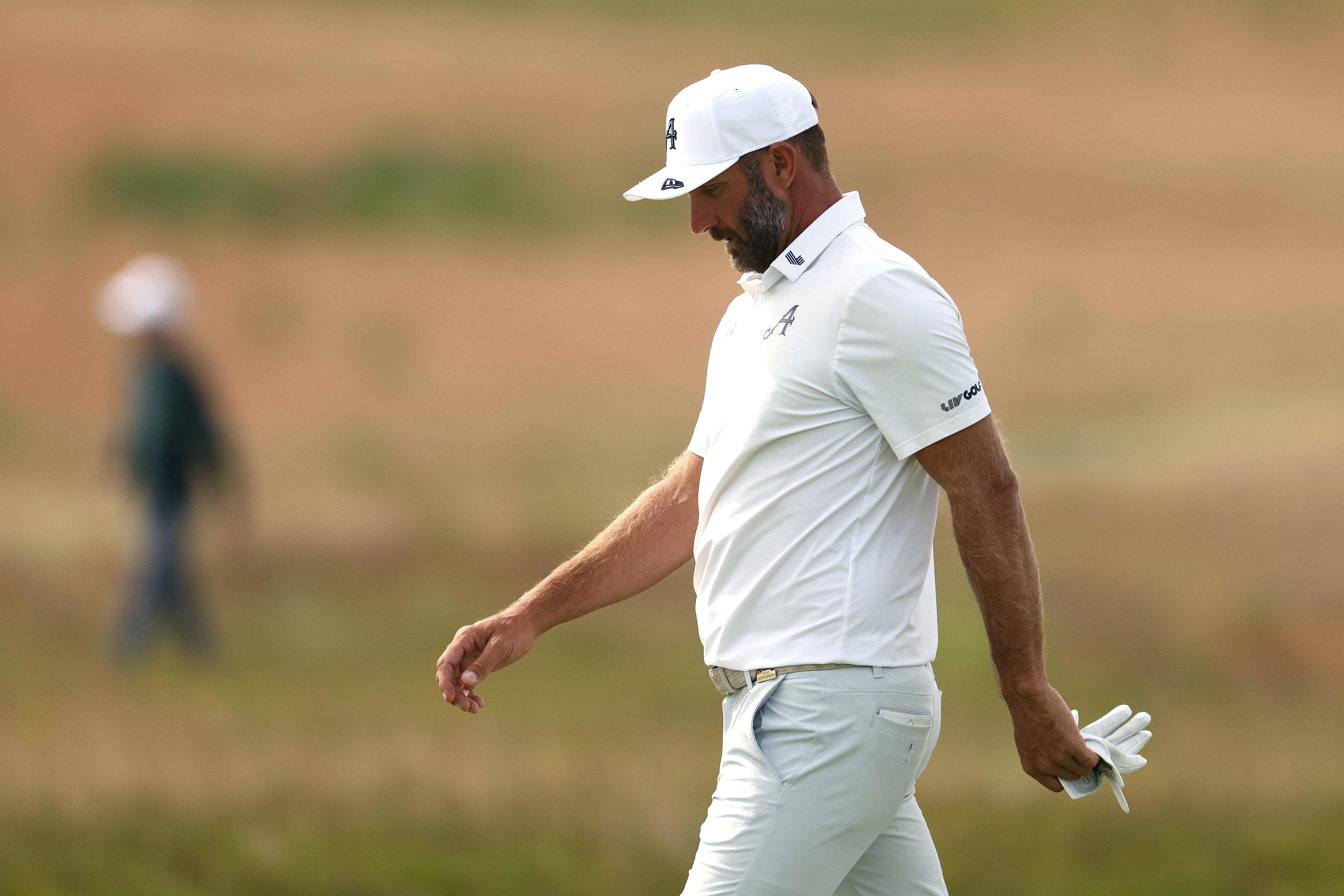 Dustin Johnson melts down at US Open, goes from contention to cut line