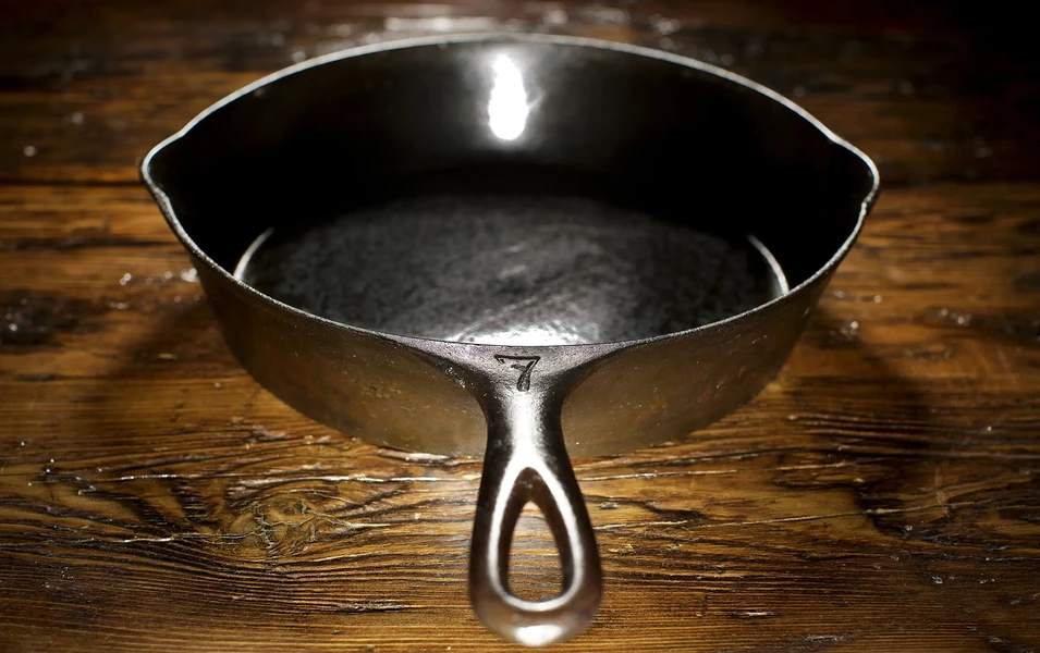 Cast iron cooking made simple and soulful