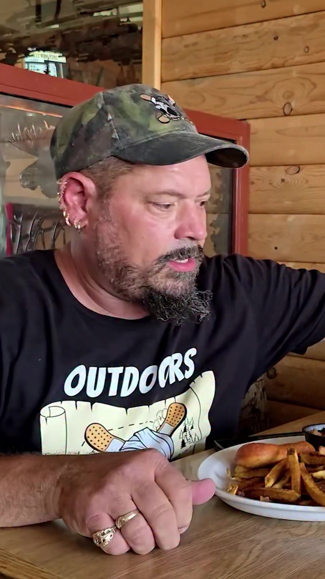 One hour. 72 oz steak challenge
