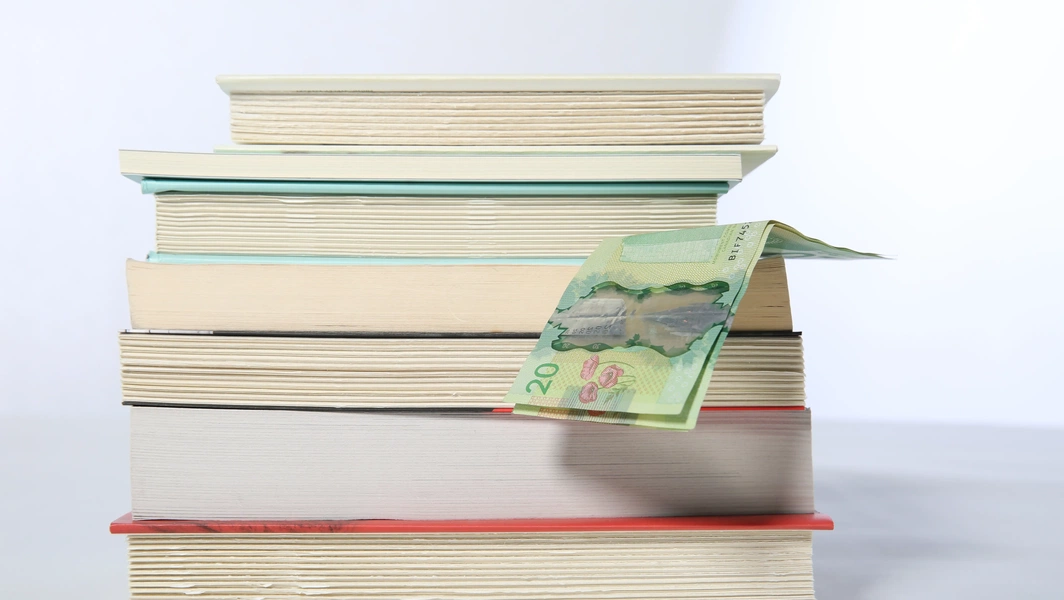 4 essential books for smarter money management