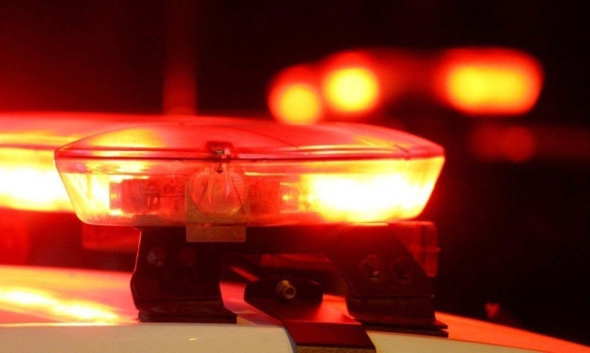 Adolescente de 15 anos é executado a tiros no meio da rua na Grande BH