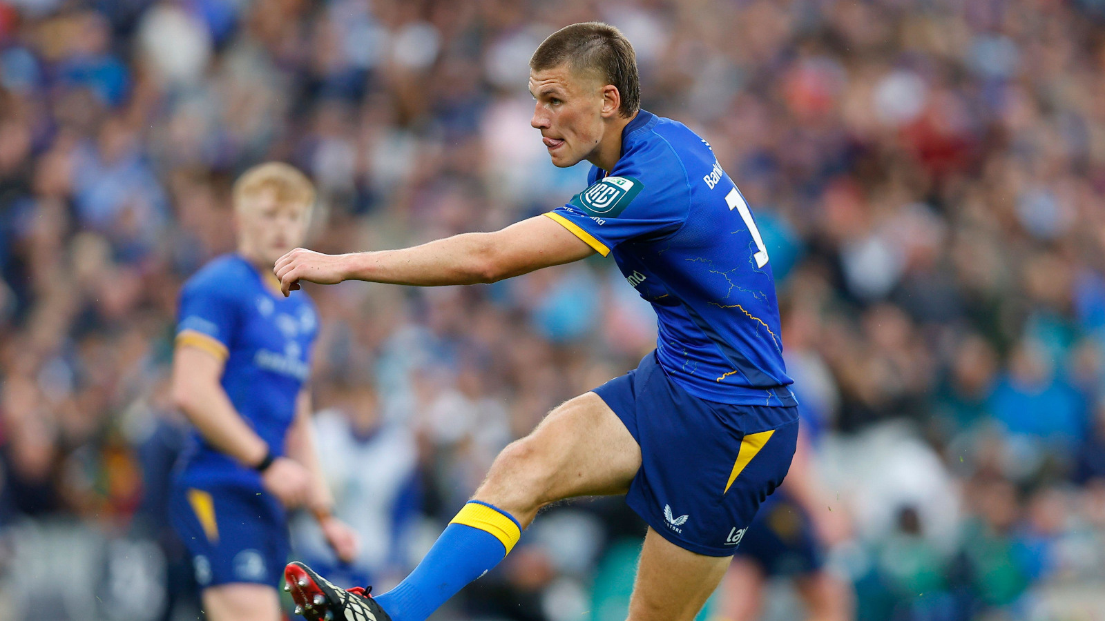Sam Prendergast masterclass leads Leinster to thumping URC title ...