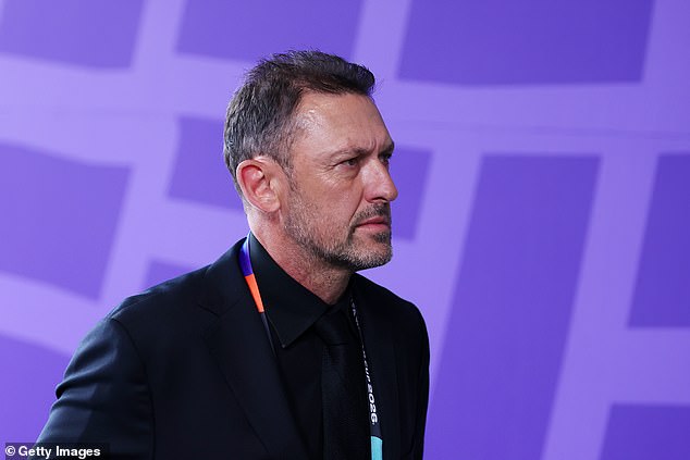 Australia coach Tony Popovic makes another huge team selection choice ...