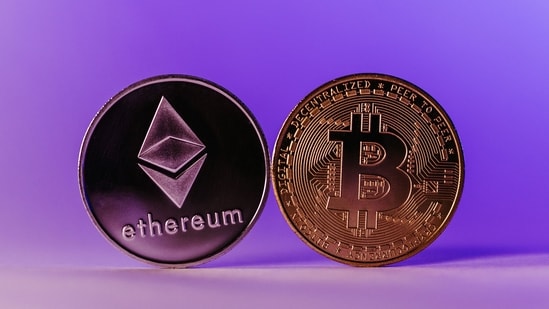 BTC down 2.4%, ETH dropped 2.2%. Why do Bitcoin and Ethereum prices ...
