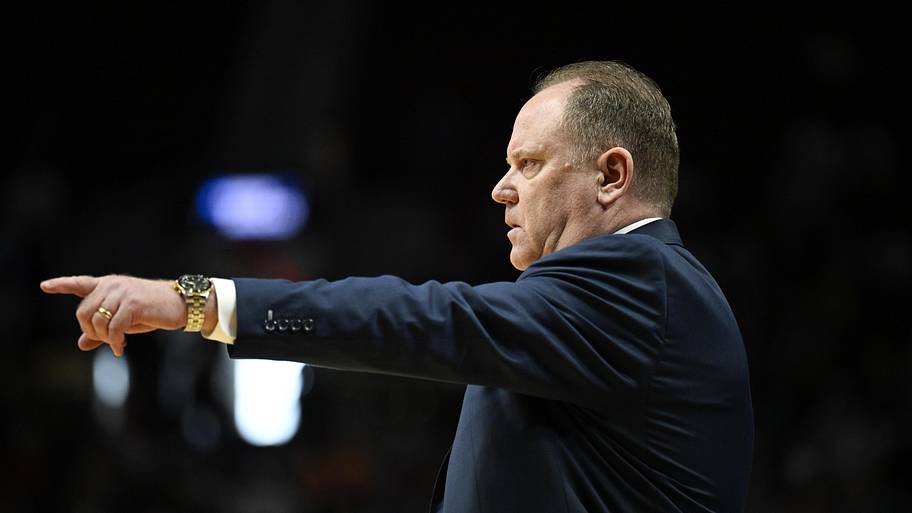 Four-star top Wisconsin basketball target leaning towards picking Badgers