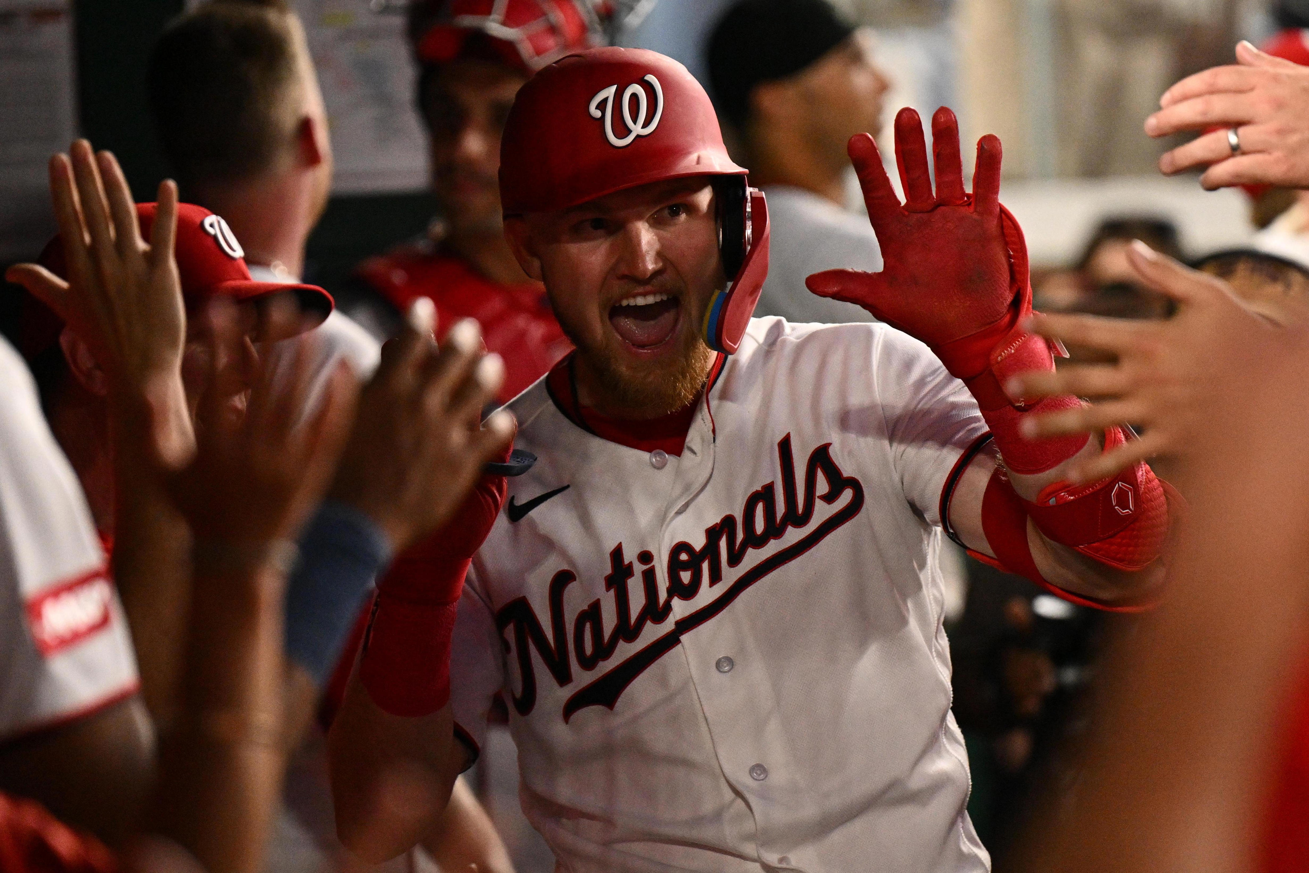 Red-hot Nats chasing down Phillies in weekend series in Tampa Bay