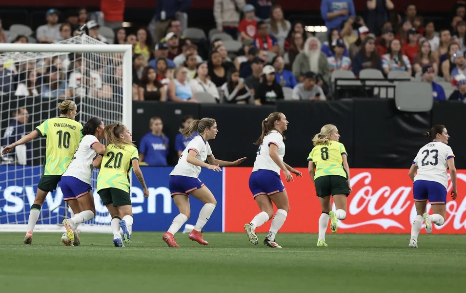 USA lead Australia 2-0 at halftime in pivotal World Cup clash