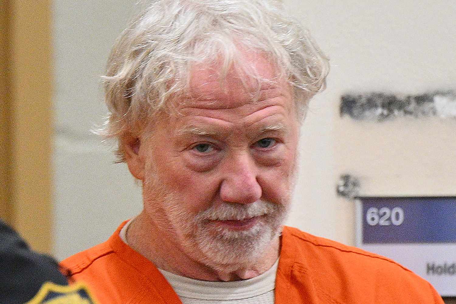 Timothy Busfield files to dismiss indictment in child sex abuse case