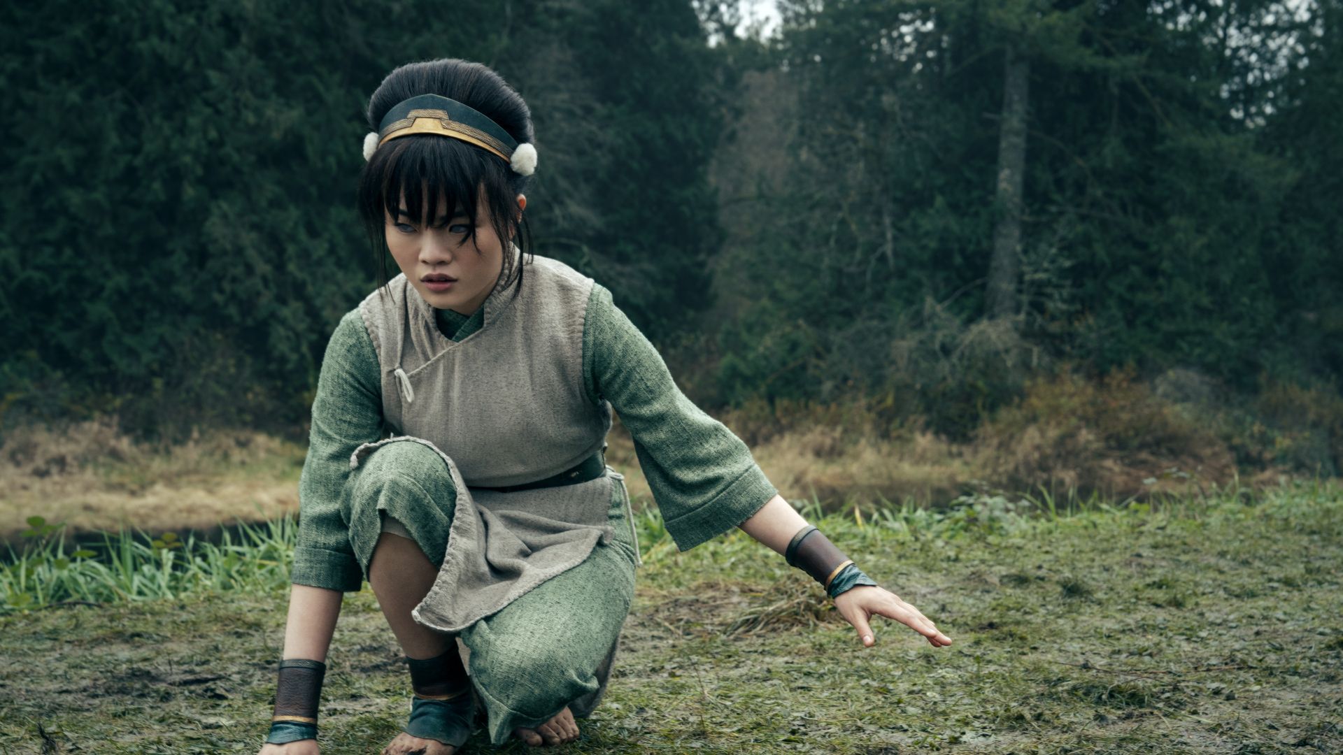 What time is Avatar: The Last Airbender season 2 releasing on Netflix?