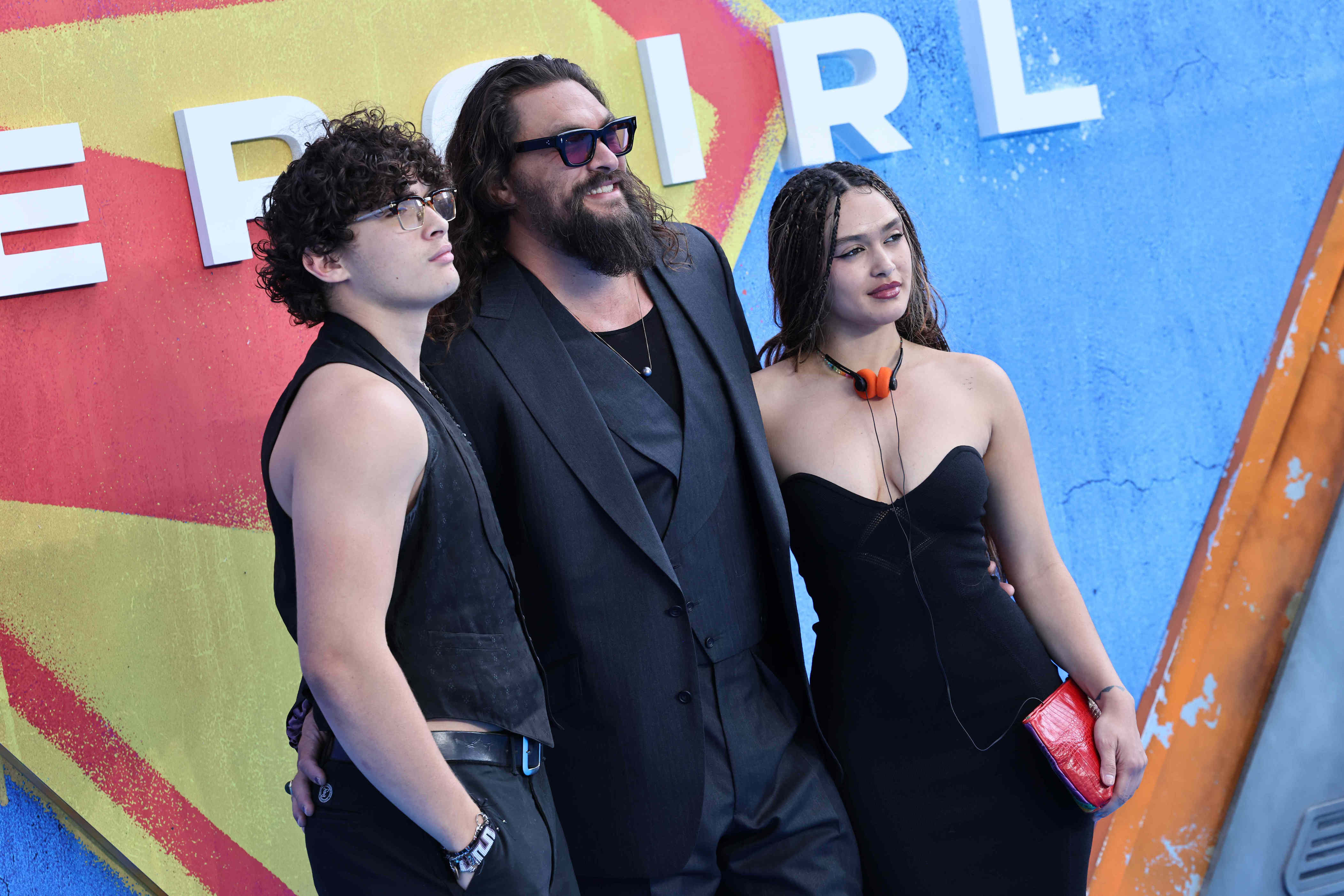Jason Momoa makes rare red carpet appearance with kids Lola and Nakoa ...