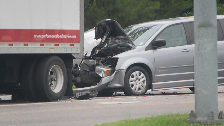 Crash blocks Pike Road at Vaughn Road