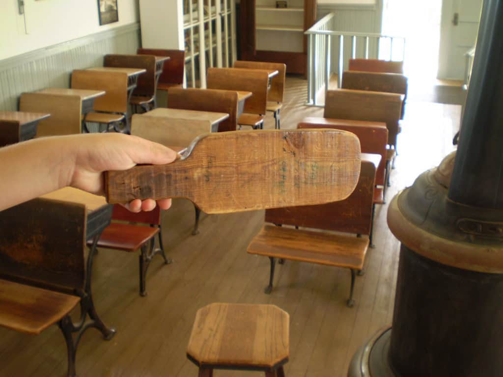 25 strict school rules kids once had to follow