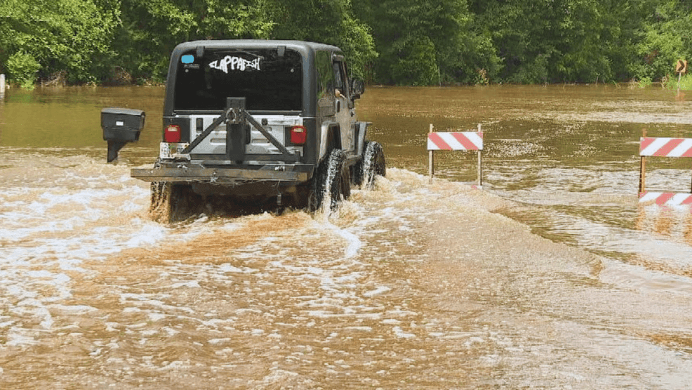 Milton neighborhood on standby after stormwater floods Spring Hill Road ...