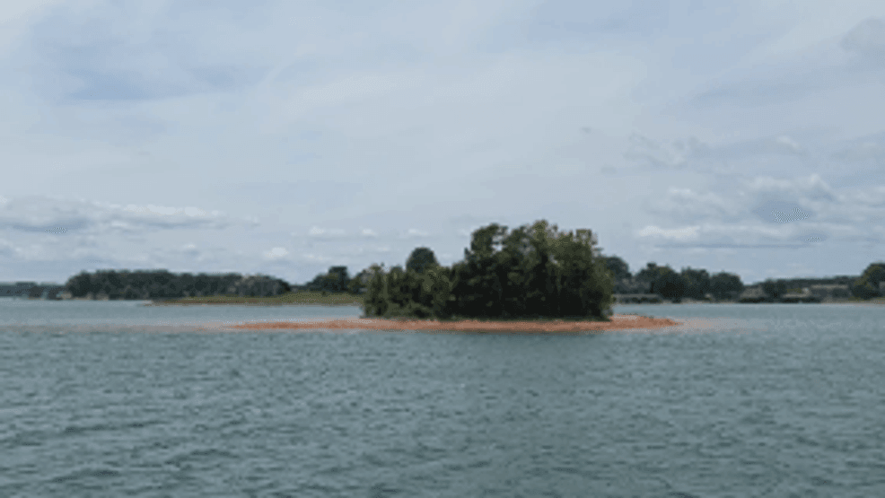 Drought drops Smith Mountain Lake 5 feet, forcing boaters and ...