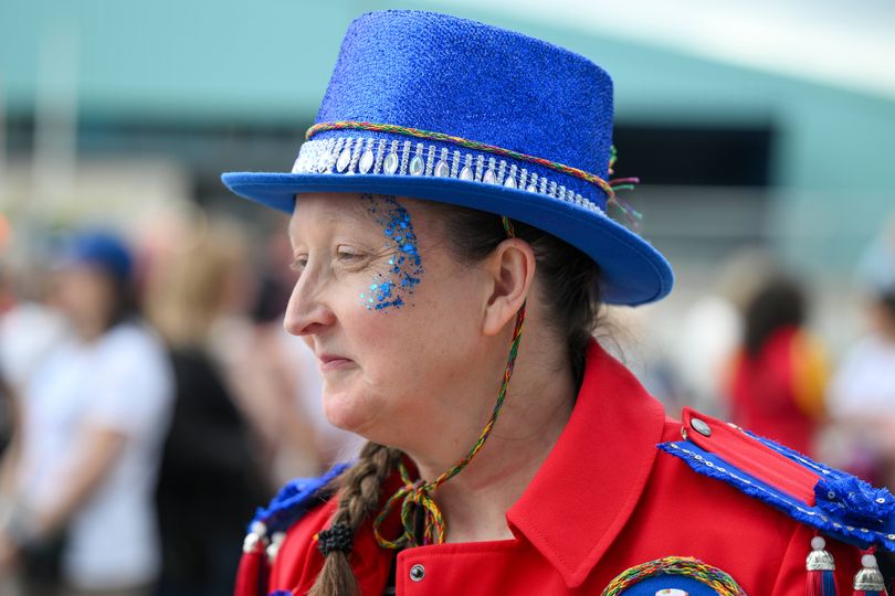 28 of the best dressed Take That fans as first Etihad Stadium Circus ...