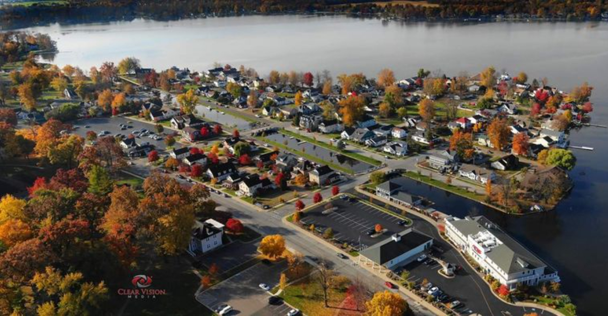 This Indiana waterfront village looks exactly like a picturesque ...