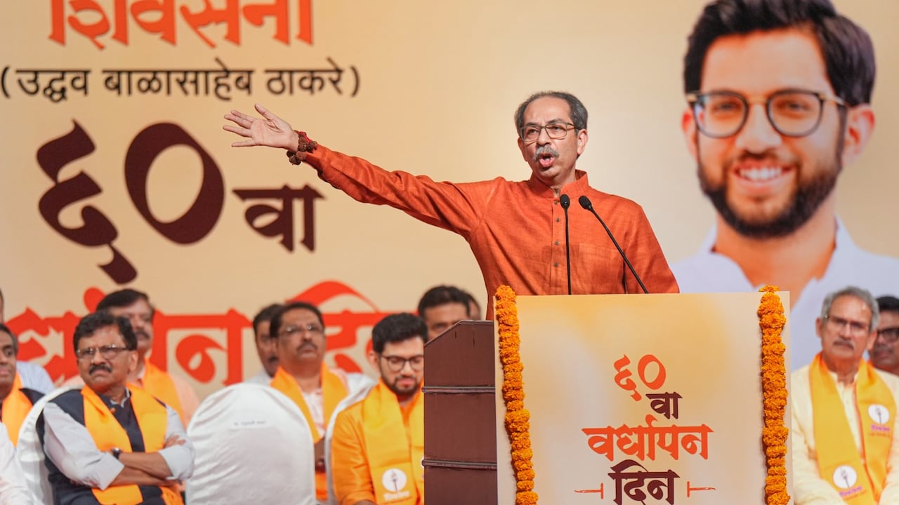 Ready to quit but don't hand over Shiv Sena UBT to thieves, says Uddhav ...