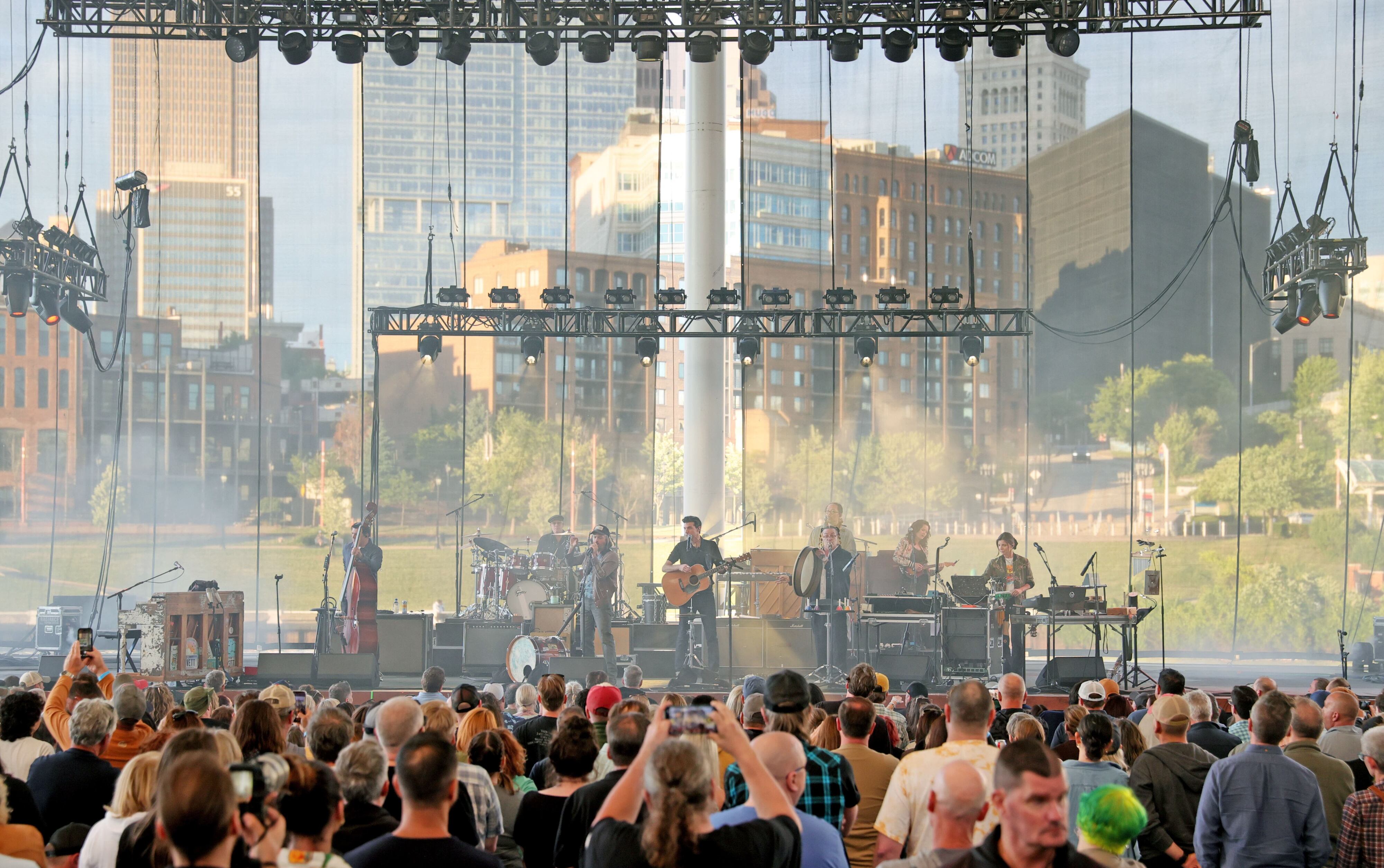The Avett Brothers and Mike Patton mix folk harmonies, death-metal ...