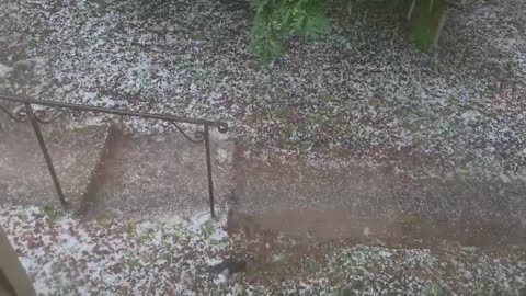 US: Severe hail pounds Twin Cities as thunderstorms roll across Minnesota