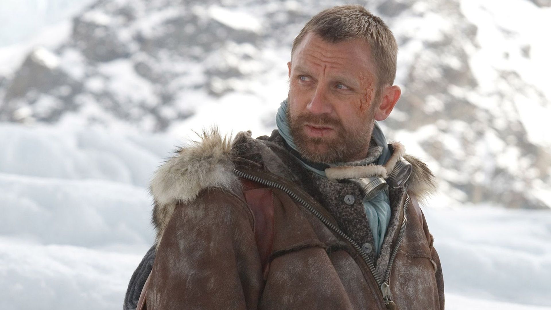 Daniel Craig finally leaves James Bond behind with 'Narnia' reboot ...