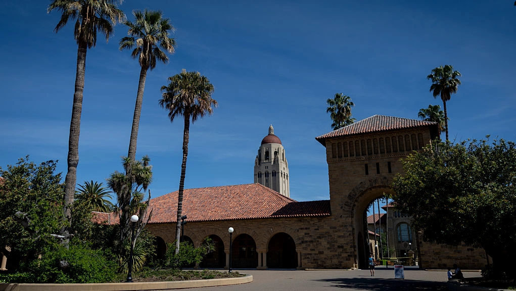 13 most stunning college campuses worldwide