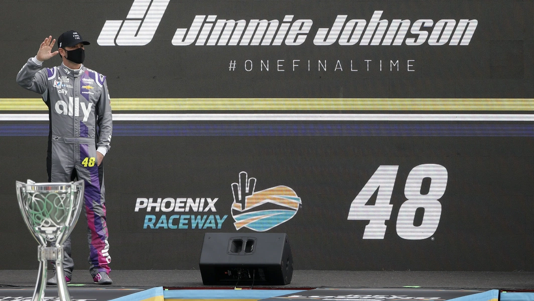 Jimmie Johnson joins TNT as NASCAR studio analyst