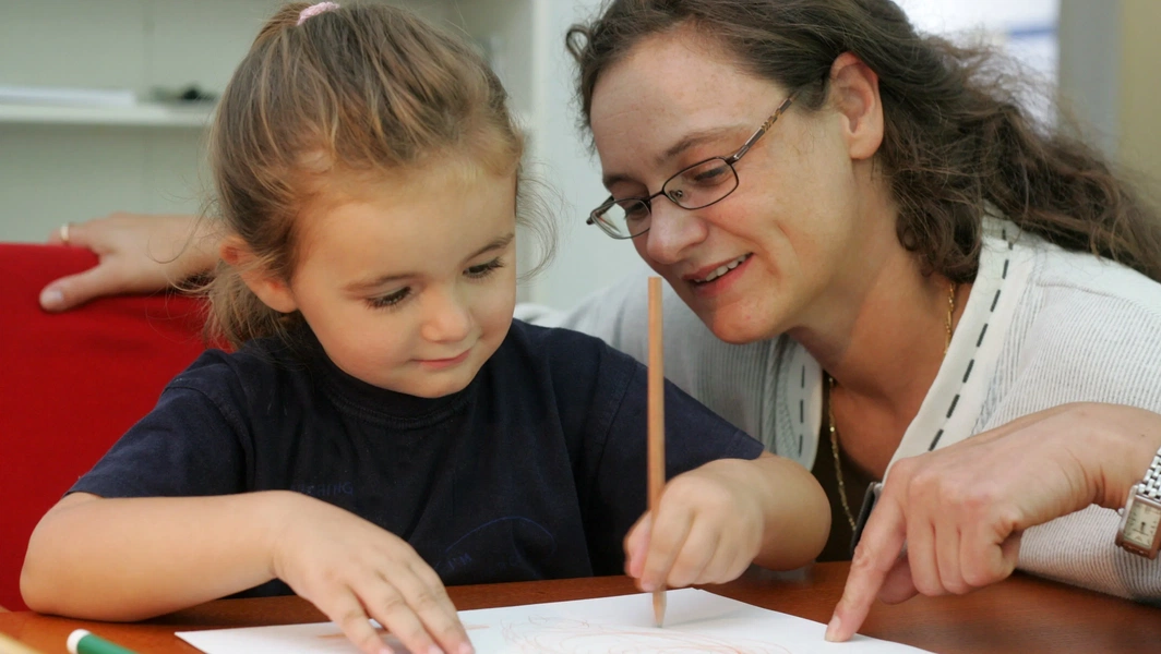A child’s drawing uncovers a family secret