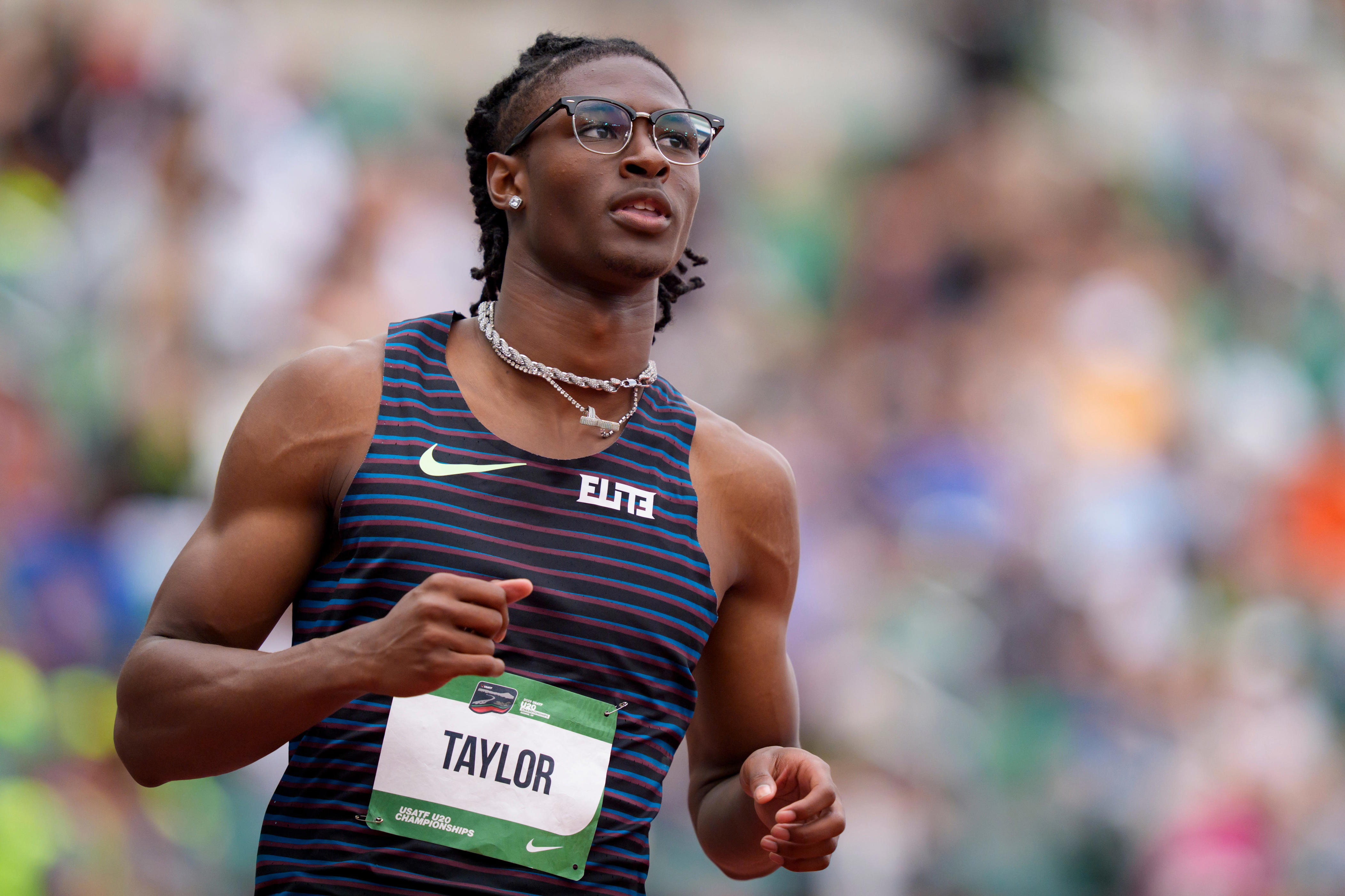 Zacchaeus Brocks shatters high school hurdles record at Hayward