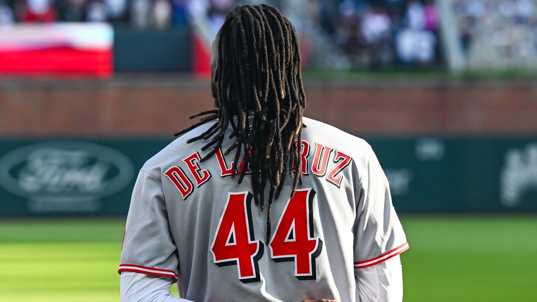 Reds send De La Cruz on Triple-A rehab assignment