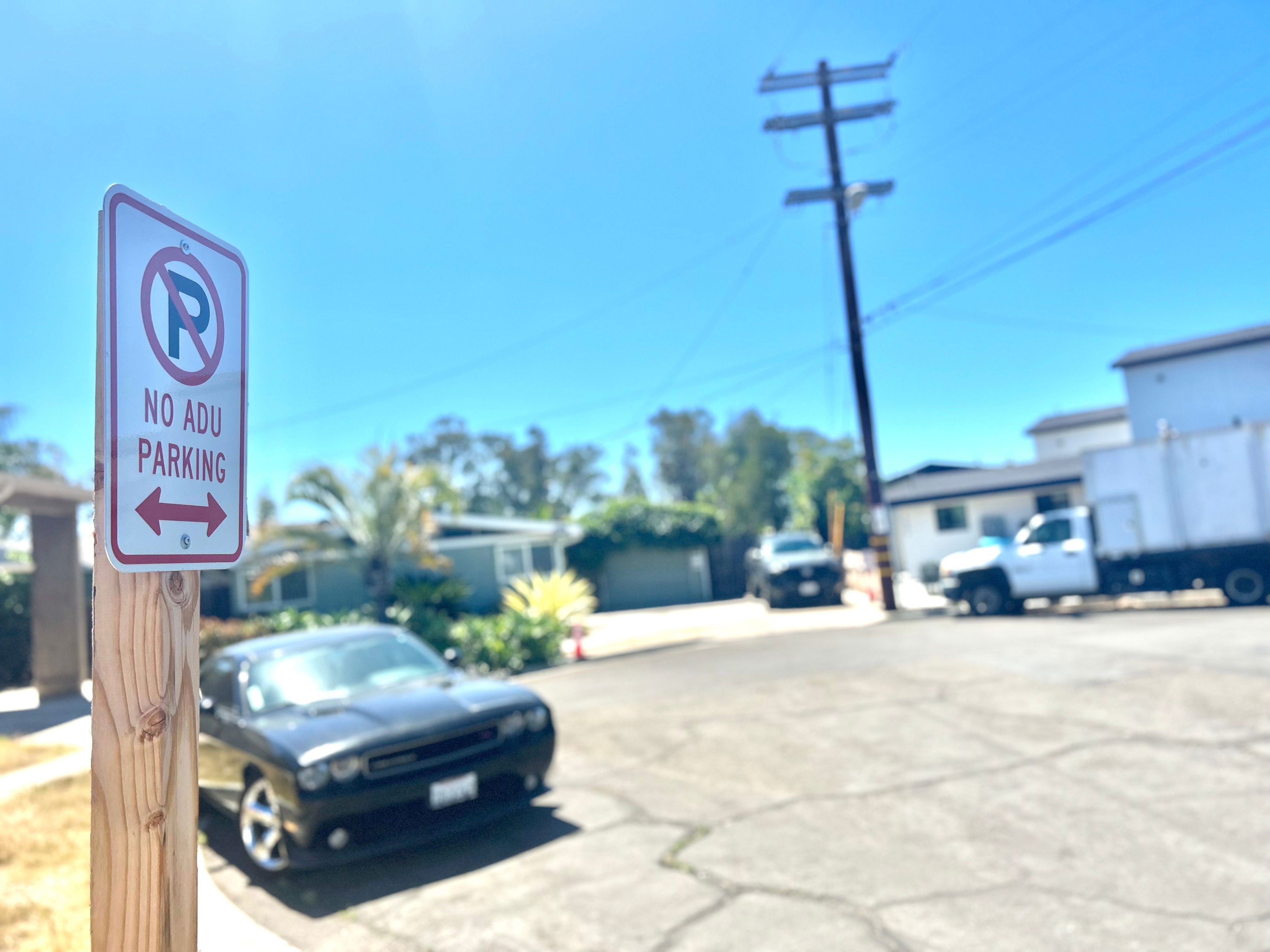 'No ADU parking' signs spark controversy in Clairemont neighborhood