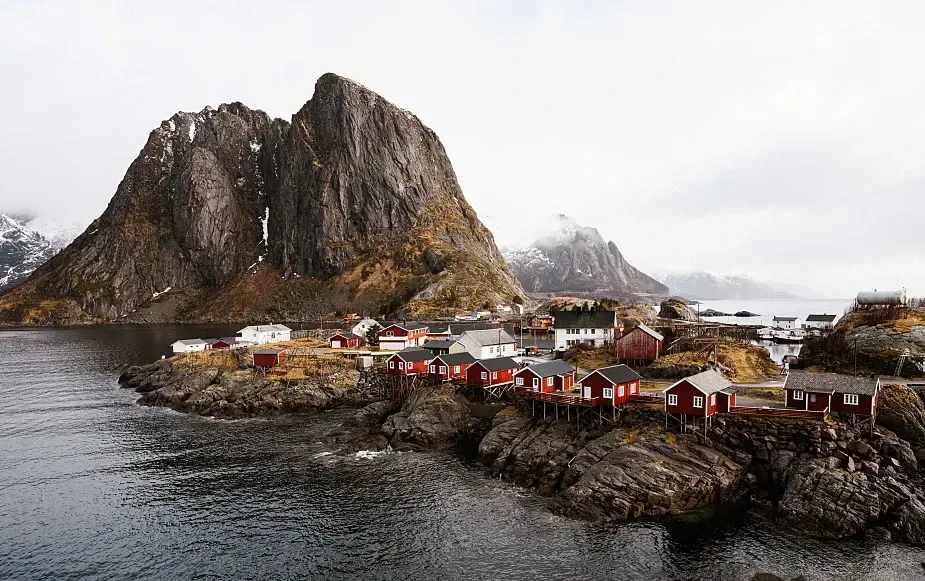 Norway’s coast through a traveler’s eyes