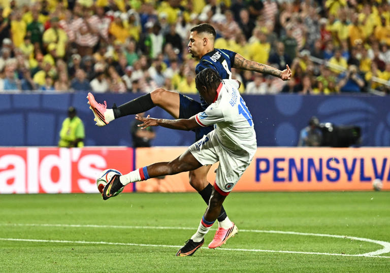 Brazil find their groove to eliminate Haiti from World Cup
