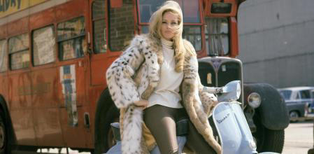 Vespa, el motor de la ‘dolce vita’ en el cine